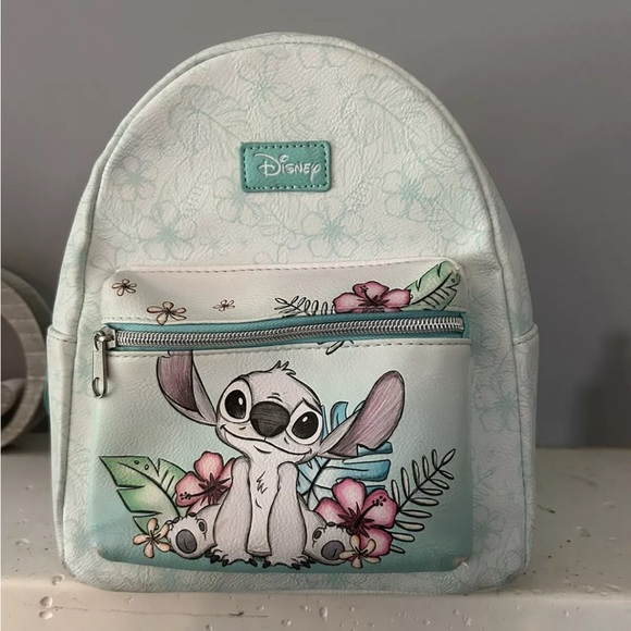 Disney | Accessories | Loungefly Disney Lilo And Stitch Hibiscus ...